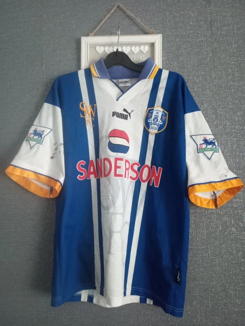 SHEFFIELD WEDNESDAY..1995.HOME SHIRT . Medium..stefanovic 5..Signed ...