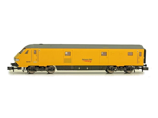 DAPOL 2P-005-236, N Gauge, Mark 3 DVT, 82124 in Network Rail yellow £65 ...