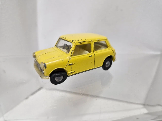 RARE TRI-ANG SPOT-ON #211 Yellow Austin Seven Mini £117.55 - PicClick UK