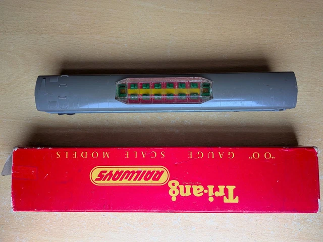 OO TRIANG TC SERIES R25 SILVER VISTA DOME COACH 20425 transcontinental ...