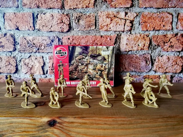 AIRFIX PLASTIC UNPAINTED Model Soldiers, WW2 British Infantry 14 ...