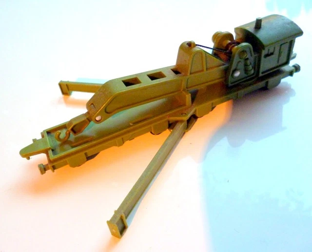 THOMAS THE TANK Engine and Friends ERTL Breakdown Crane SEALED ON CARD ...