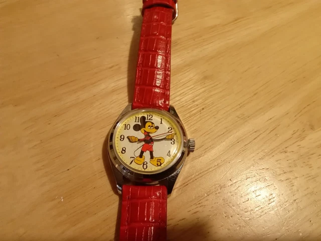 VINTAGE RARE MECHANICAL Mickey Mouse Watch Yellow Hands Red Leather ...