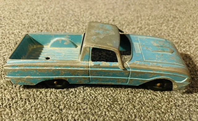 VINTAGE HUBLEY 1963 Falcon Ranchero Toy Truck No. 403--Retro Toy Car ...