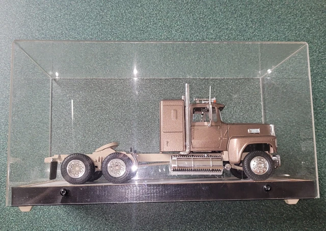 80S FORD LTL 9000 Semi Tractor Model - Models by Mundy - With Custom ...