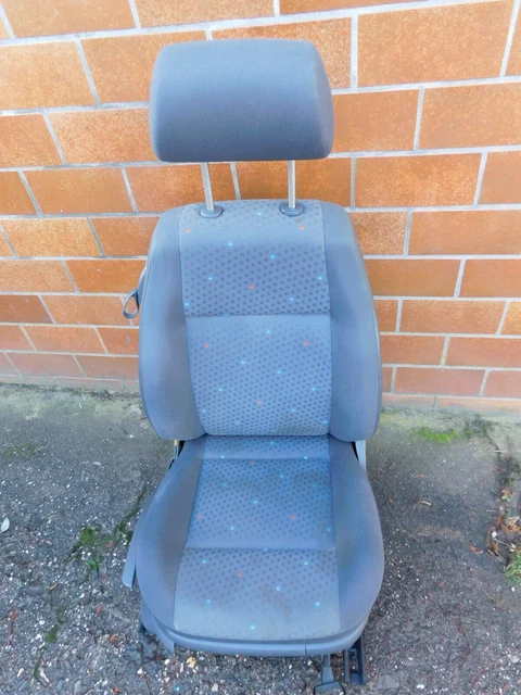 Sitz Beifahrersitz Vw Polo 9n 2 3 Türer Mit Airbag Original In Köln Eur