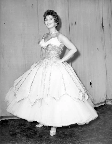 1950S BRITISH POP Singer Alma Cogan 20 Music Old Photo $9.00 - PicClick AU