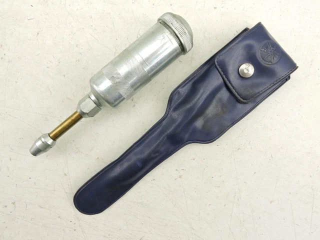 NOS VINTAGE YAMAHA Toolkit Grease Gun 1960s 1970s 250 305 350 400 500 ...