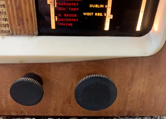 PYE TABLE MODEL vintage Valve Radio Wooden Transistor Radio *Rare ...
