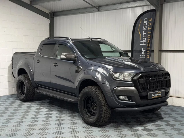 FORD RANGER 3.2 TDCi Wildtrak Auto 4WD Euro 5 4dr Diesel Automatic £ ...