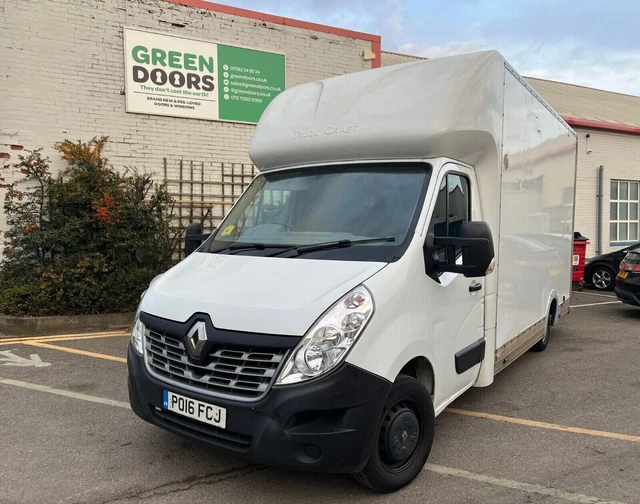 RENAULT MASTER LOW Loader Van Luton Box Loloader Auto Diesel Dci White ...