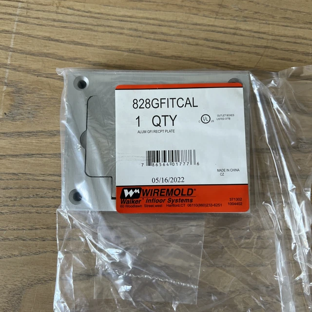 WIREMOLD, 828GFITCAL, RECESSED Floor Box Coverplate, GFI Cover Plate (1 ...