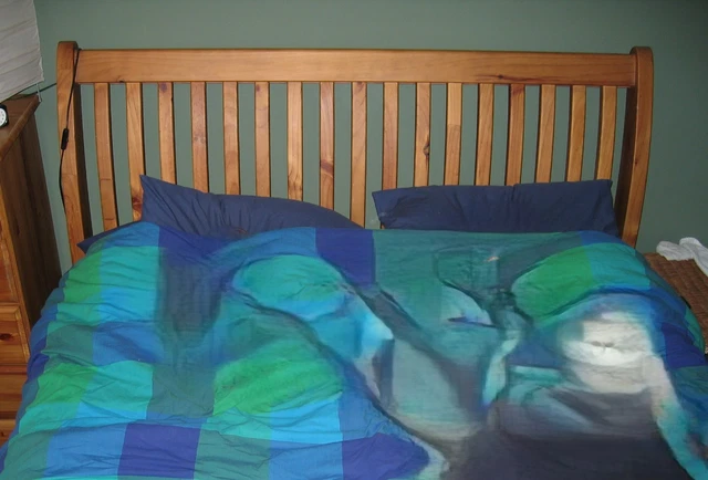 KING SIZE BED. Beautiful Solid Antique Pine. £104.70 - PicClick UK