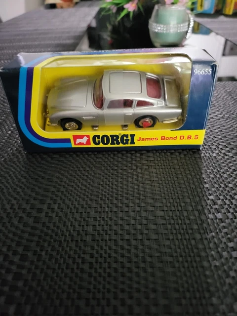 CORGI DB5 JAMES Bond original re-release with certificate. $175.00 ...