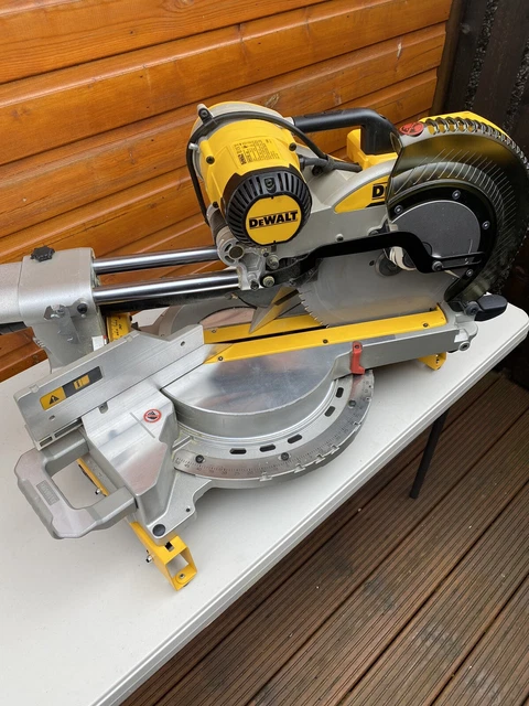 DEWALT DWS780 240V 305mm Compound Sliding Mitre Saw Complete With Spare ...