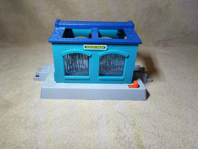 TOMY TRACKMASTER THOMAS And Friends Sodor Engine Wash B85 £12.00 ...
