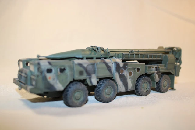 SCUD STRATEGIC MISSILE Launcher, 1:72 Modelcollect AS72142, Soviet Army ...