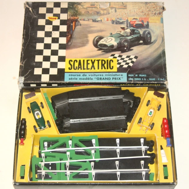 SCALEXTRIC CIRCUIT GP33 Ferrari / Lotus, vintage, TBE EUR 79,99 ...