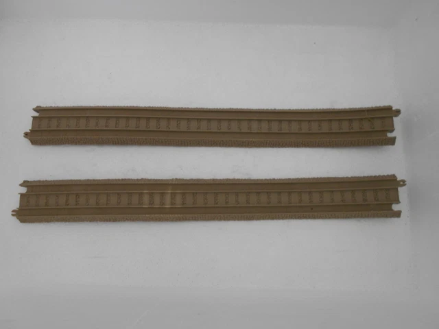 THOMAS & FRIENDS Trackmaster "2 X Sloping Ascending Tracks" Gc $10.00 ...