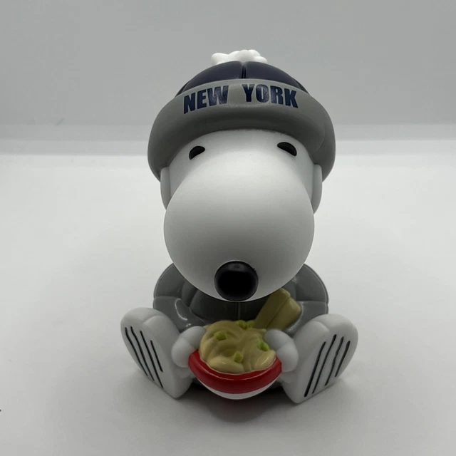 2025 NEW YORK Comic Con NYCC Rokimoto Peanuts Snoopy Slurprise Chase ...