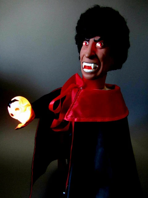 VTG HALLOWEEN MOTION Dracula Vampire Monster Animated Telco Battery ...