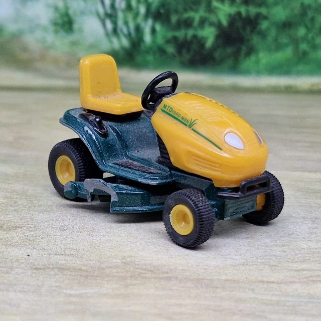 SIKU RIDE-ON LAWN Mower MTD Yard-Man tractor / Scale 1:50 Used ...