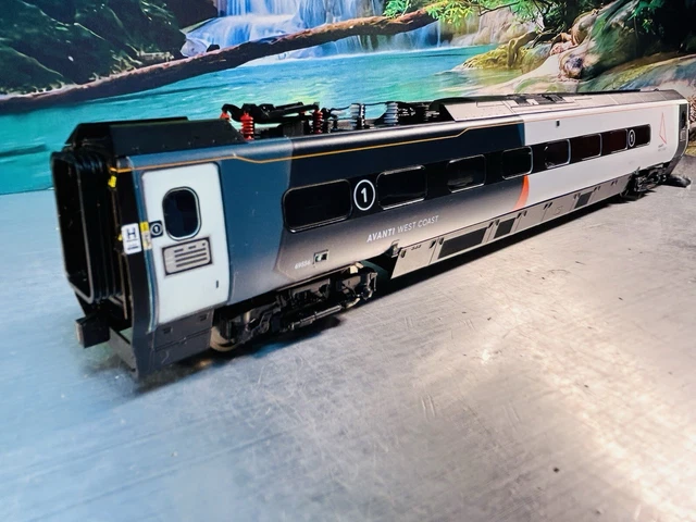 HORNBY AVANTI WEST Coast Class 390 Pendolino coach pantograph Vgc!!! £ ...