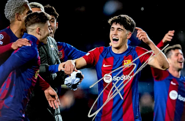 PAU CUBARSI SIGNED Fc Barcelona Autógrafo Futbol 21x30 CM Autograph ...