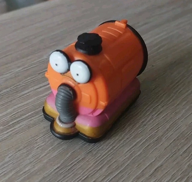 SMALL 2& RAINBOW Noo Noo Figure Car Teletubbies Toy Ideal Cake Topper £ ...