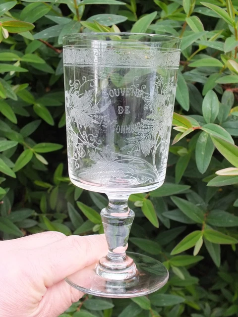 + ANCIEN VERRE de 1ère communion en cristal gravé + EUR 32,00 - PicClick FR