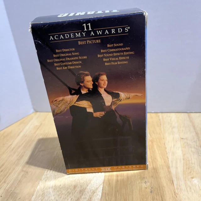 TITANIC (VHS, 1998 2-Tape Set) Leonardo DiCaprio Kate Winslet Kathy ...