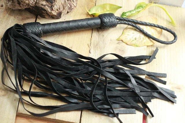 FLOGGER FORTY TAILS Whip Spanking Black Bull Whip Brass Ring Genuine ...