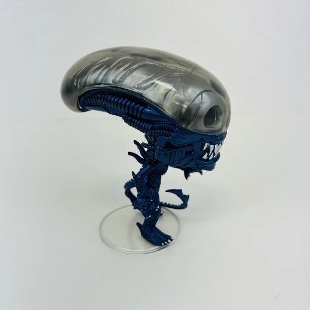 Xenomorph (Blue Metallic) (Alien: 40th Anniversary), Funko Specialty ...