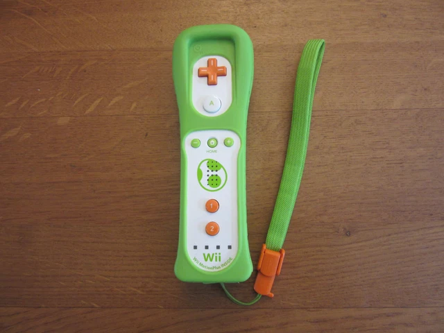 WII REMOTE PLUS Wii U Yoshi officielle NINTENDO EUR 59,00 - PicClick FR