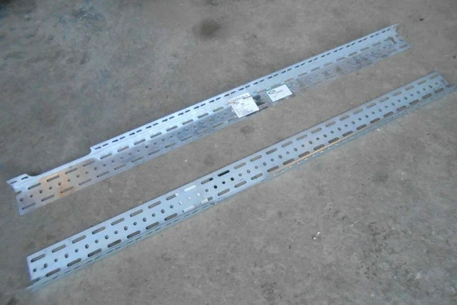 LAND ROVER MILITARY Defender 90/110/Wolf/ FFR Dexion Radio Racking £24. ...