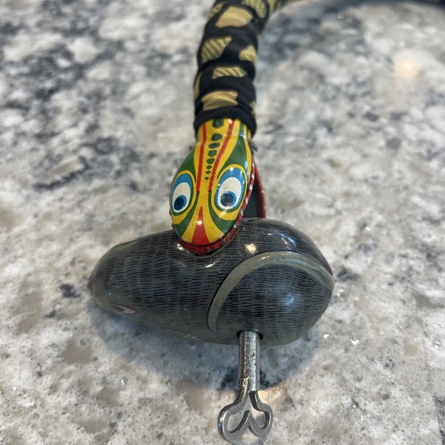 OLD WEST GERMAN Tin Toy Wind Up Snake Attacking Mouse Works! Collect ... OLD WEST GERMAN Tin Toy Wind Up Snake Attacking Mouse Works! Collect ...