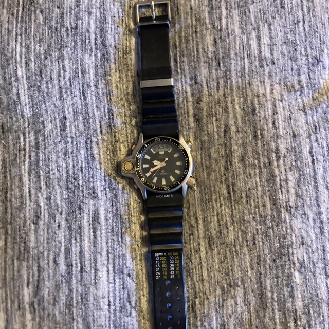 CITIZEN PROMASTER AQUALAND C023-088069 Y GN-4-S Quartz 80s Dive Watch ...