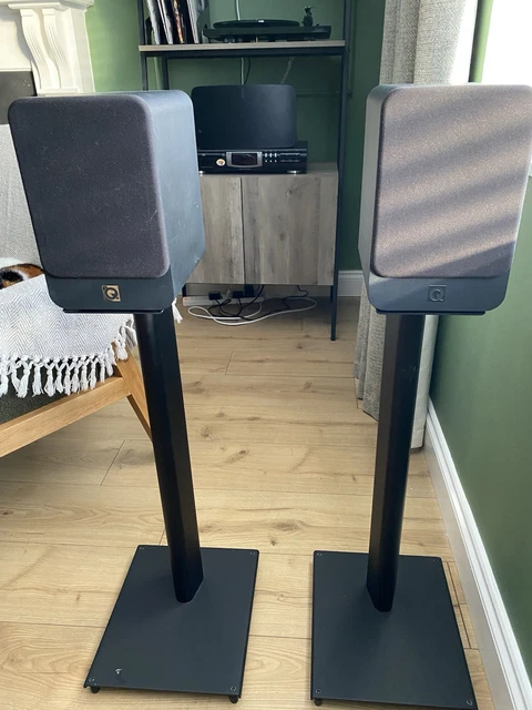 Q ACOUSTICS 2010I White Hi-Fi Bookshelf Speakers with Matching 2000ST ...