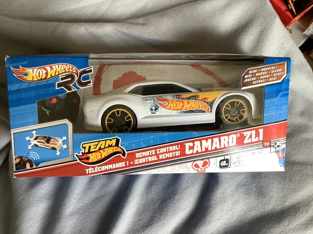 HOT WHEELS RC White ZL1 Camaro Full-Function Remote Control Car 2.4 GHz ...
