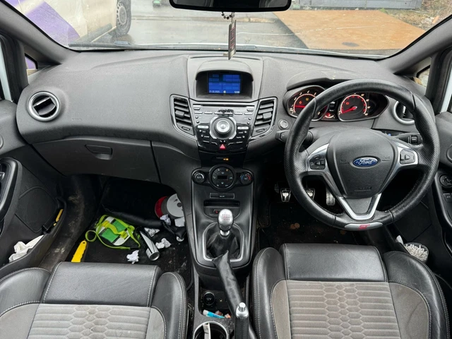 FORD FIESTA COMPLETE Dashboard St3 St180 St200 1.6 2013-2017 Mk7 Mk7.5 ...