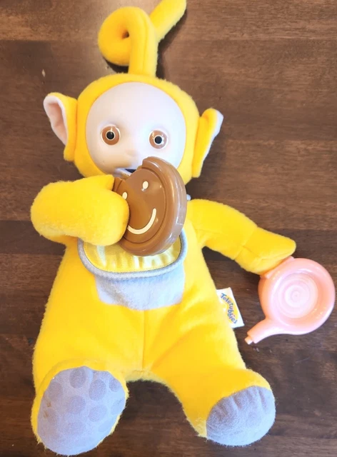 1999 PLAYSKOOL | Teletubbies | Munch and Slurp - Laa Laa | Plush Toy 10 ...
