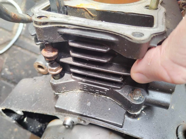 SINNIS APACHE 125 pulse adrenaline lexmoto superbyke rmr Engine base ...