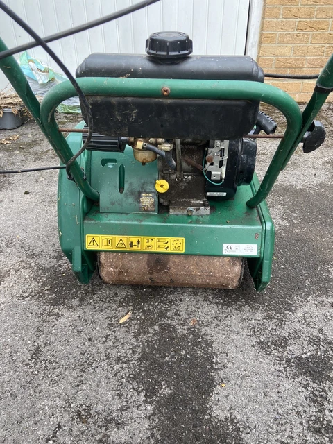 QUALCAST CLASSIC PETROL Lawnmower 35s £75.00 - PicClick UK
