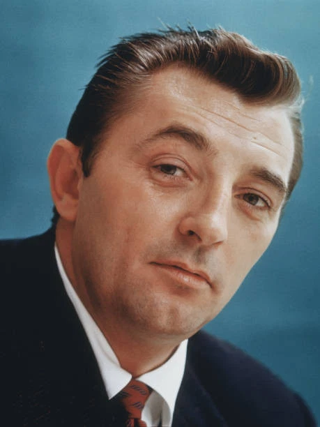 AMERICAN ACTOR ROBERT Mitchum in the 1940s Historic Old Photo 1 $9.00 ...