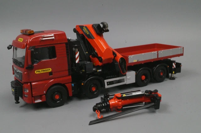 WSI - MAN TGX XLX 8x2 Euro 6C Facelift+Pritsche mit Palfinger Kran PK ...