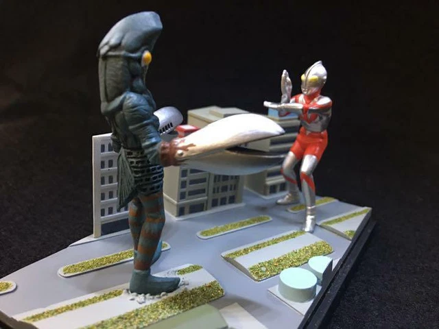 ULTRAMAN VS ALIEN Baltan Diorama BANDAI Galería De Pantalla Especial 01 ...