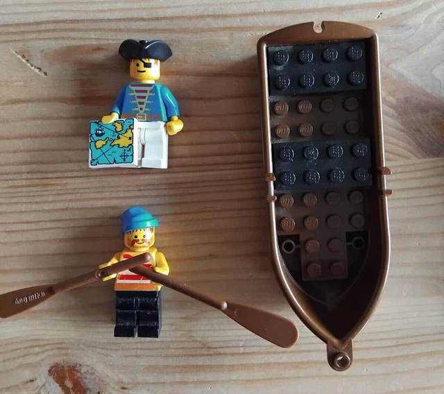 LEGO PIRATES COLLECTION lot minifigures, boat, map, oar bundle vintage ...