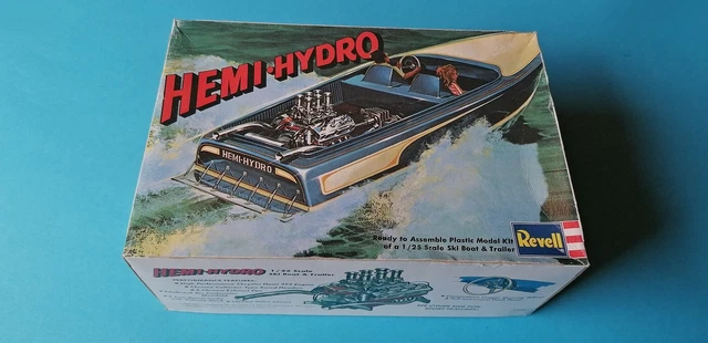 REVELL HEMI HYDRO Boat inkl. Trailer 1:25 EUR 38,00 - PicClick DE