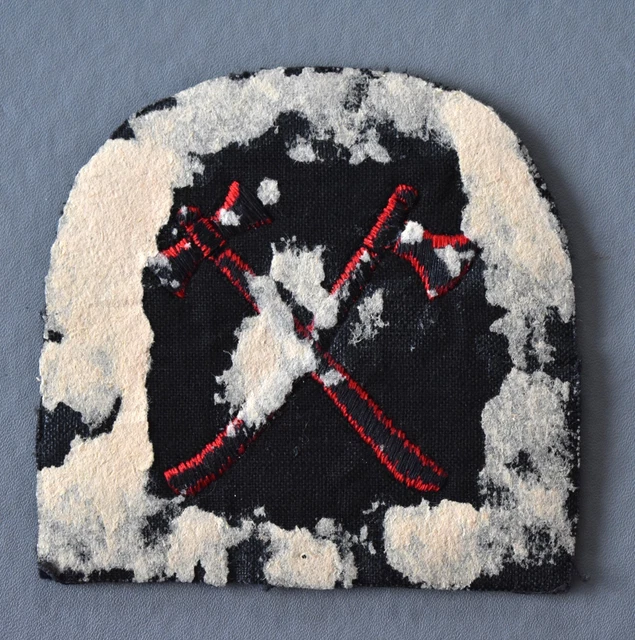 ROYAL NAVY ARTISAN Post WW2 era Trade Badge £2.50 - PicClick UK