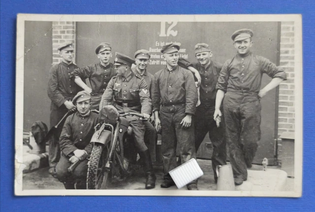 FOTO: WEHRMACHTSSOLDAT AUF einem BMW-Motorrad,Motorrad, BMW,30-er Jahre ...